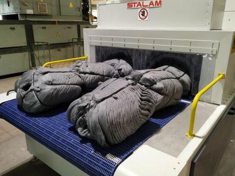 Radio Frequency for Textile , Dryers for yarn packages and tops | Stalam